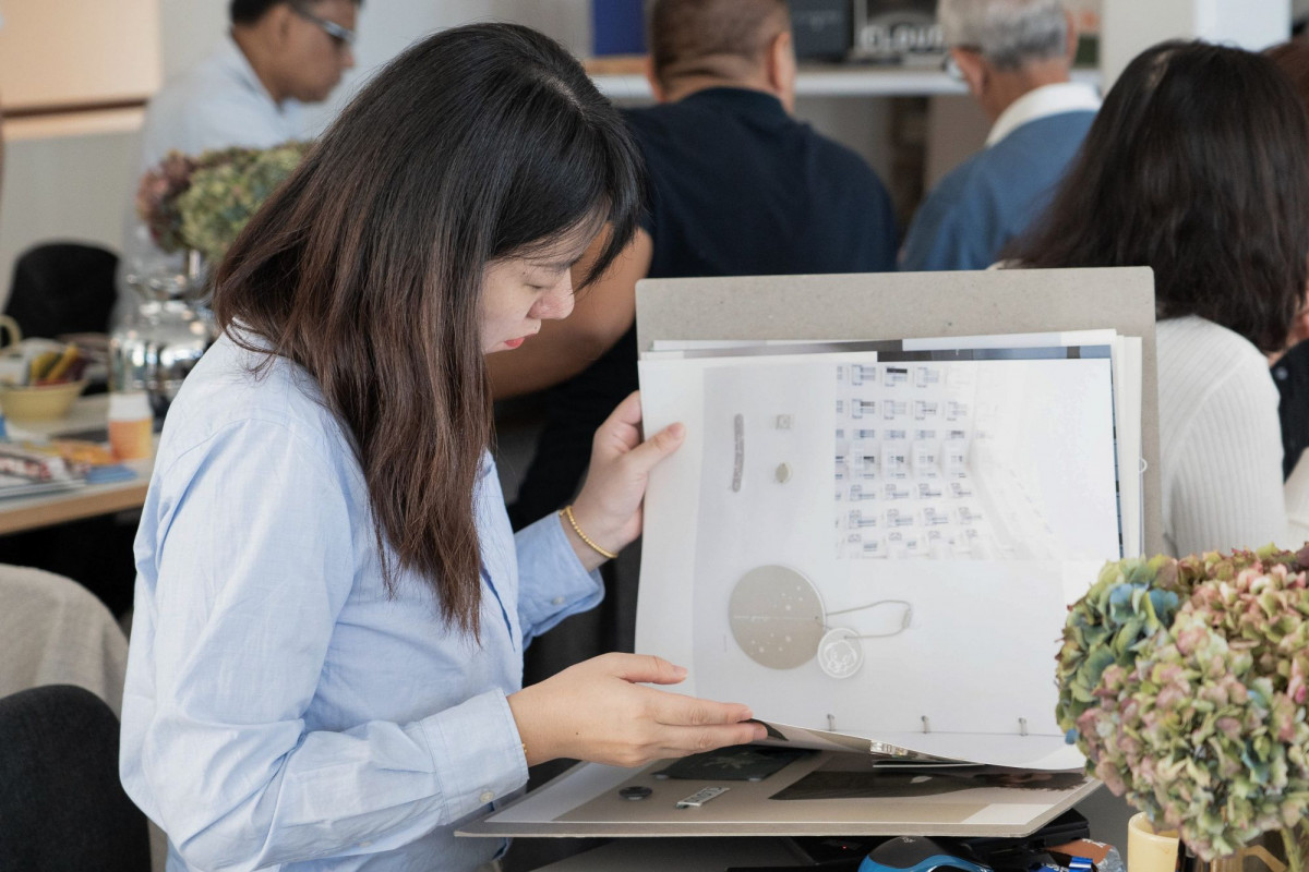 Retail Branding - Nine United